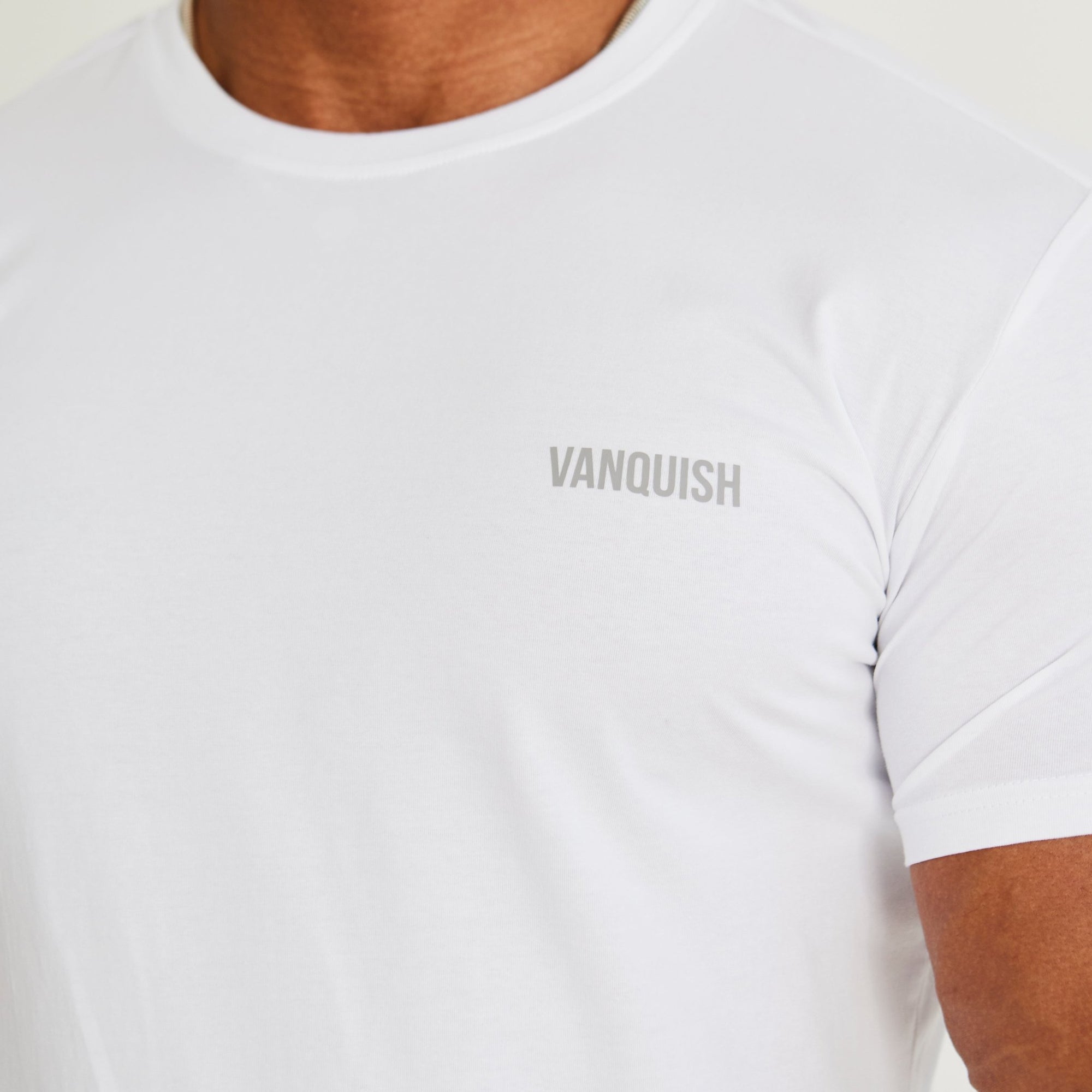 Vanquish Essential White Slim Fit Short Sleeve T Shirt - Vanquish Fitness